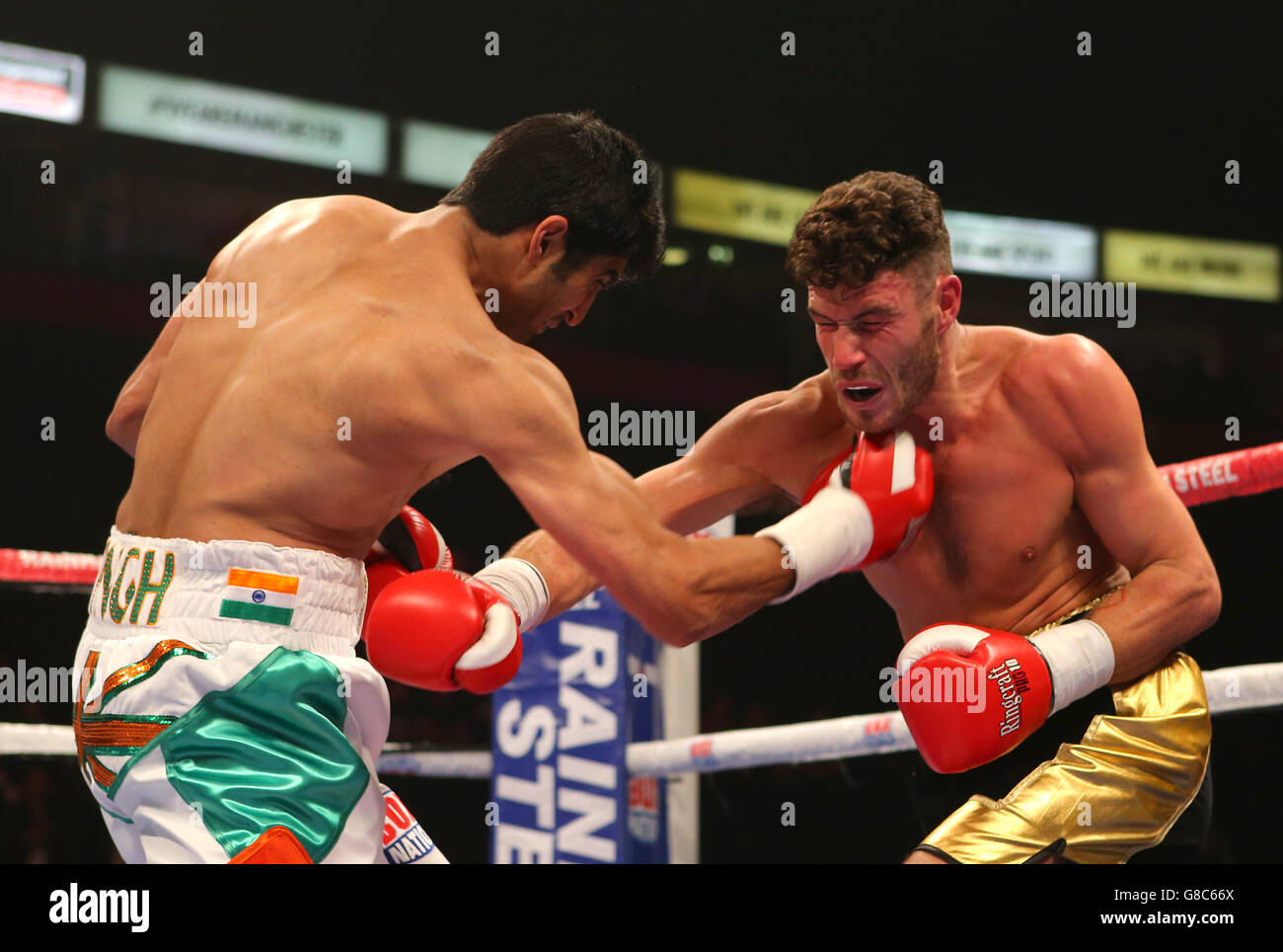 Boxing - Manchester Arena Stock Photo - Alamy