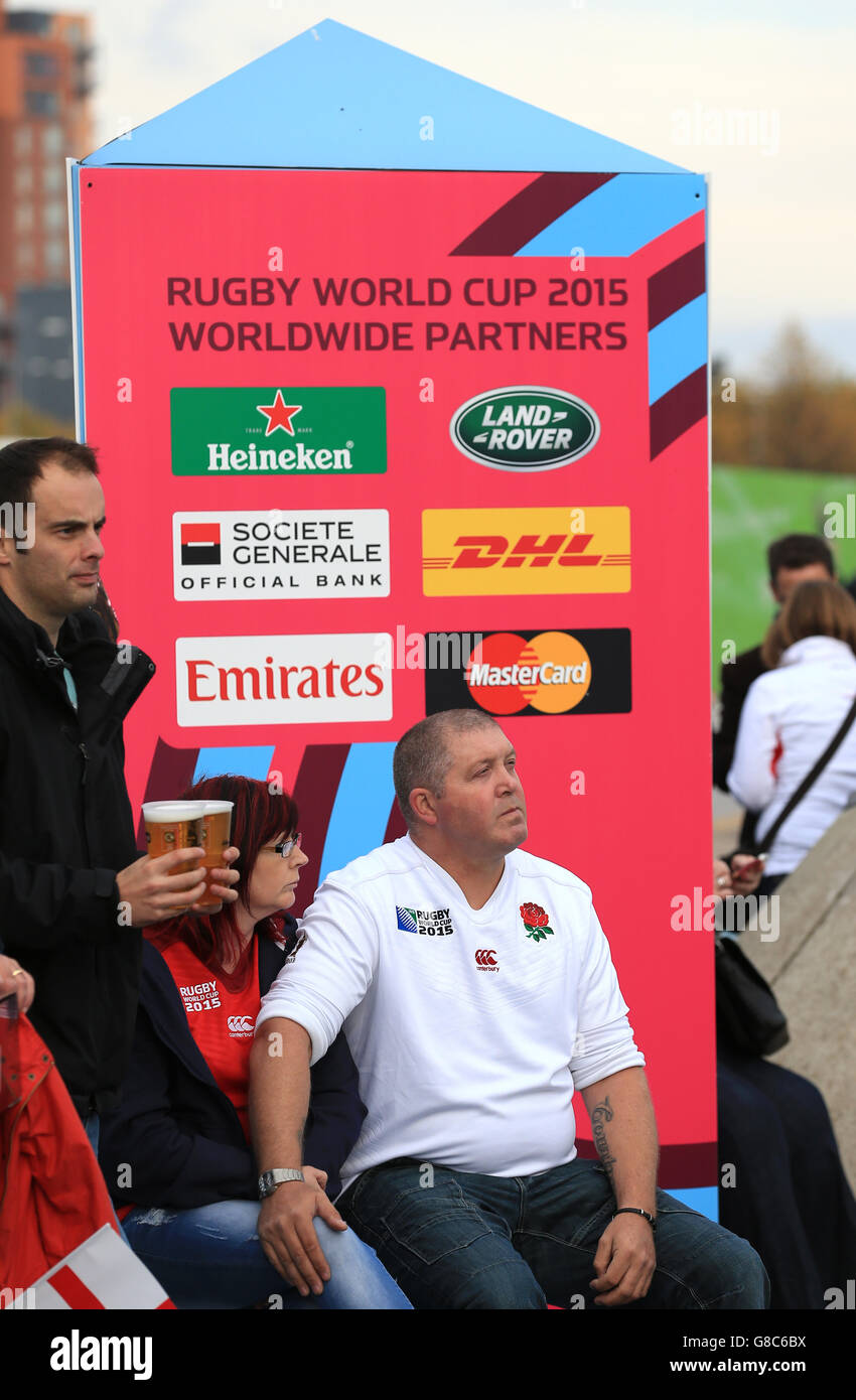 Rugby fanzone hi-res stock photography and images - Alamy