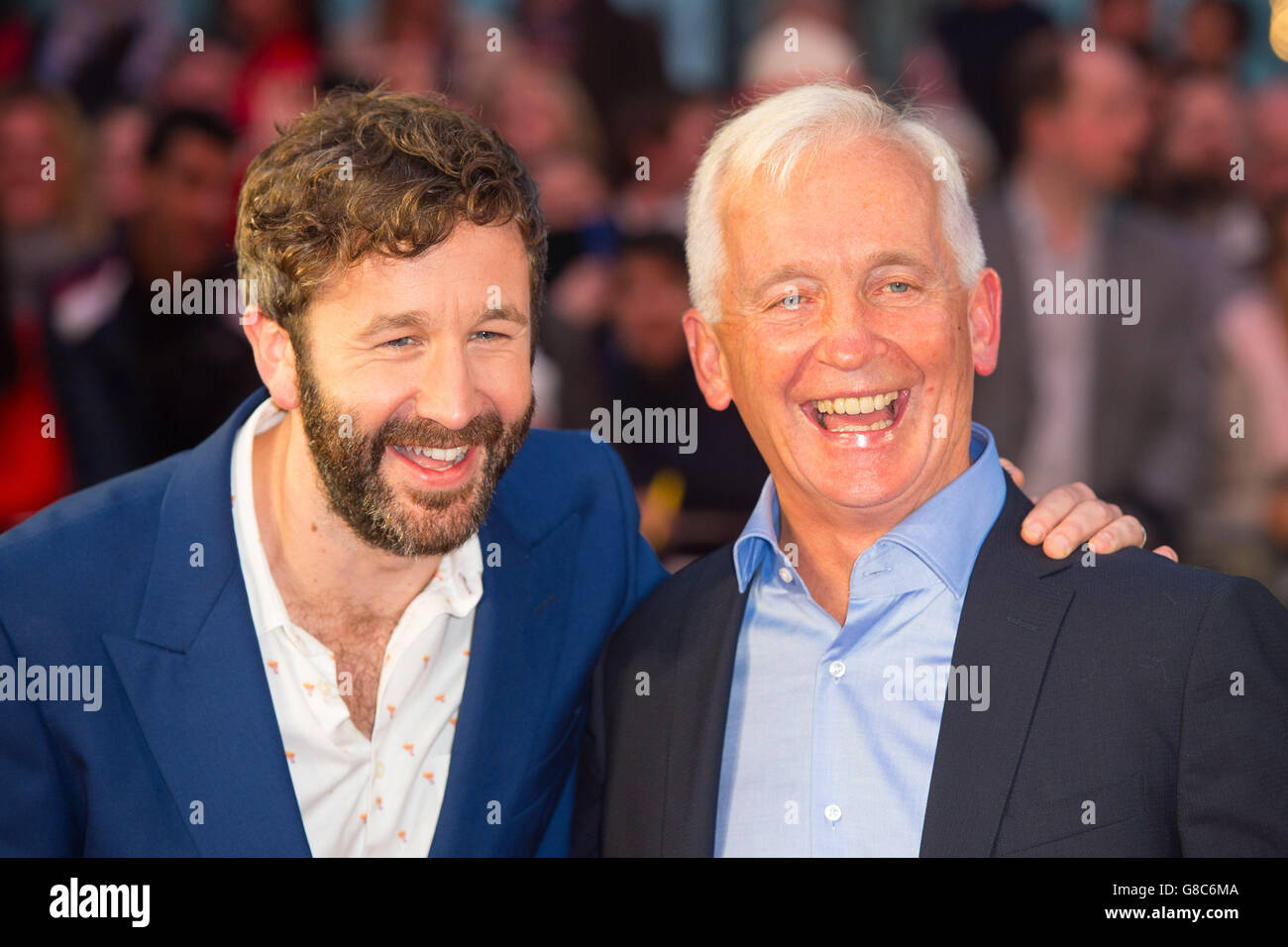 Chris O'Dowd (left) and journalist David Walsh, whom he plays on-screen ...