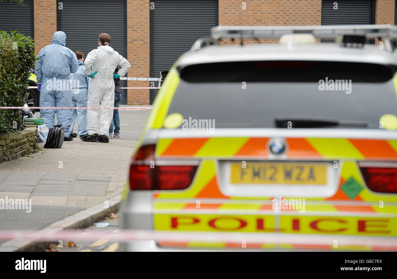 Hackney police shooting Stock Photo - Alamy