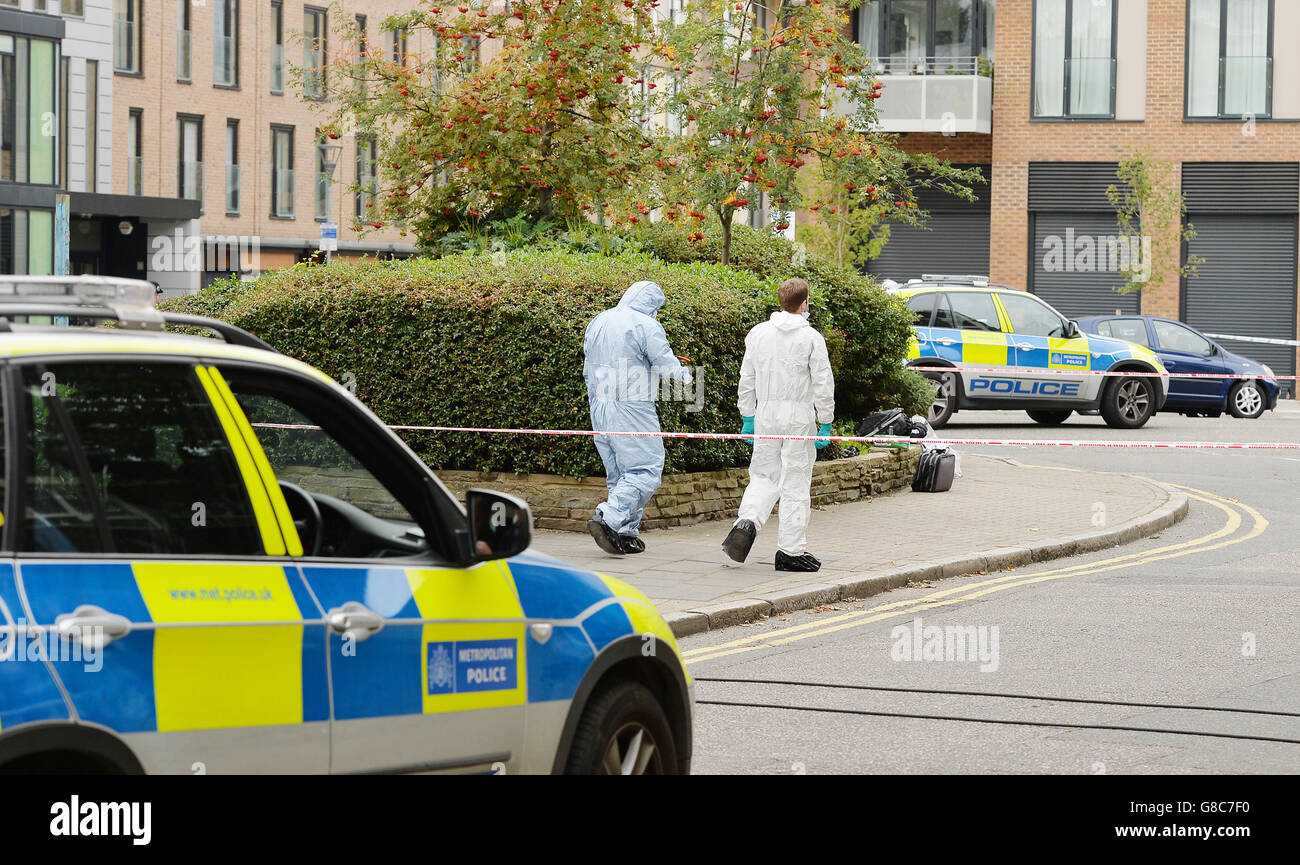 Hackney police shooting Stock Photo - Alamy