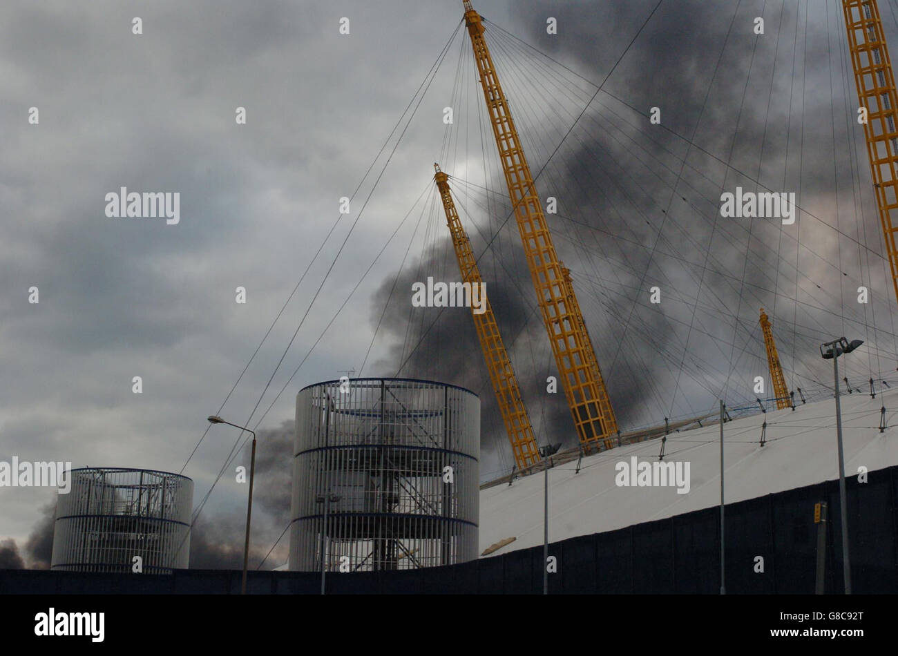 South london gas explosion hi-res stock photography and images - Alamy