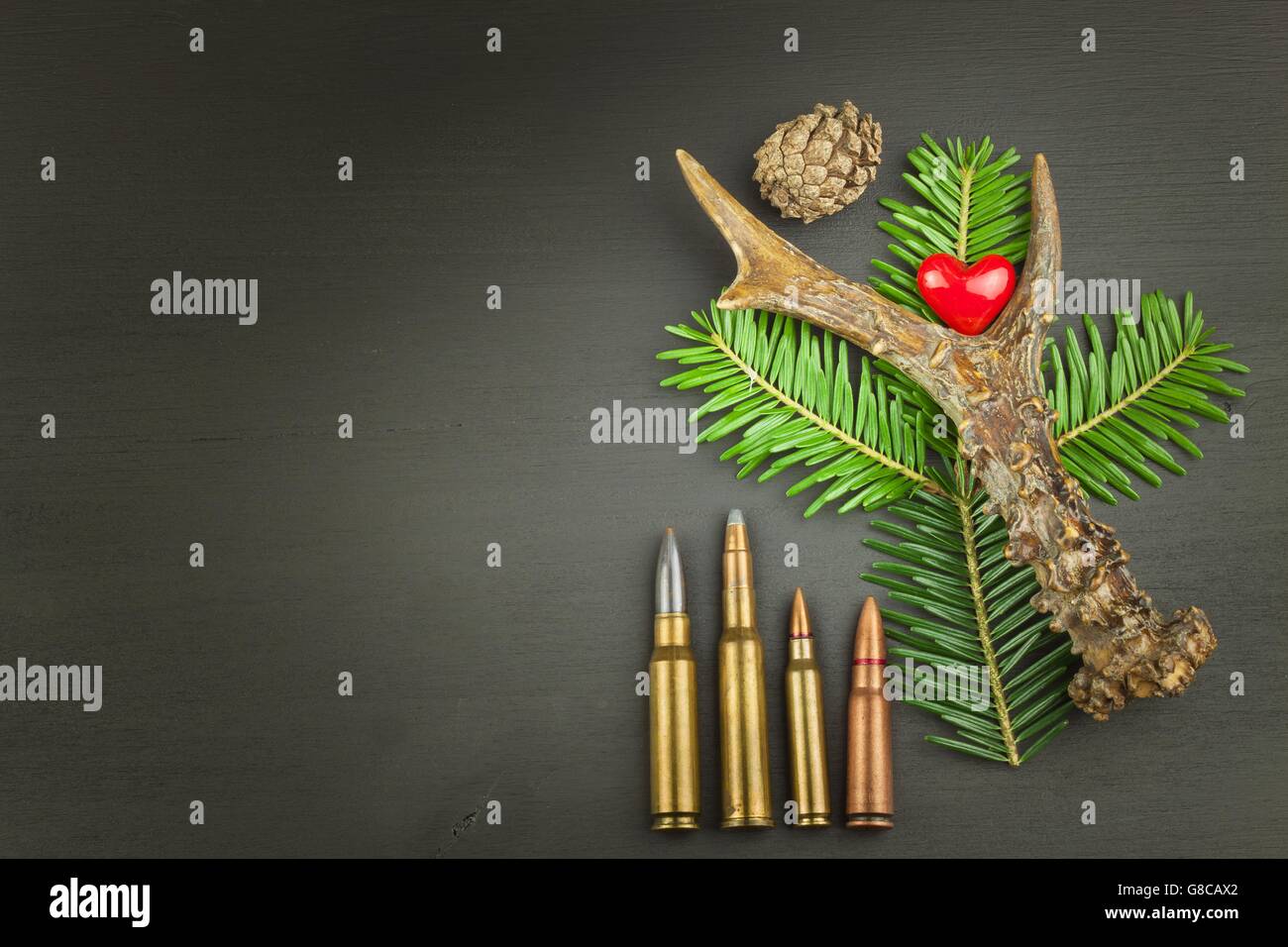 Roe deer antler and needles. Sales of hunting needs. Invitation to the ...