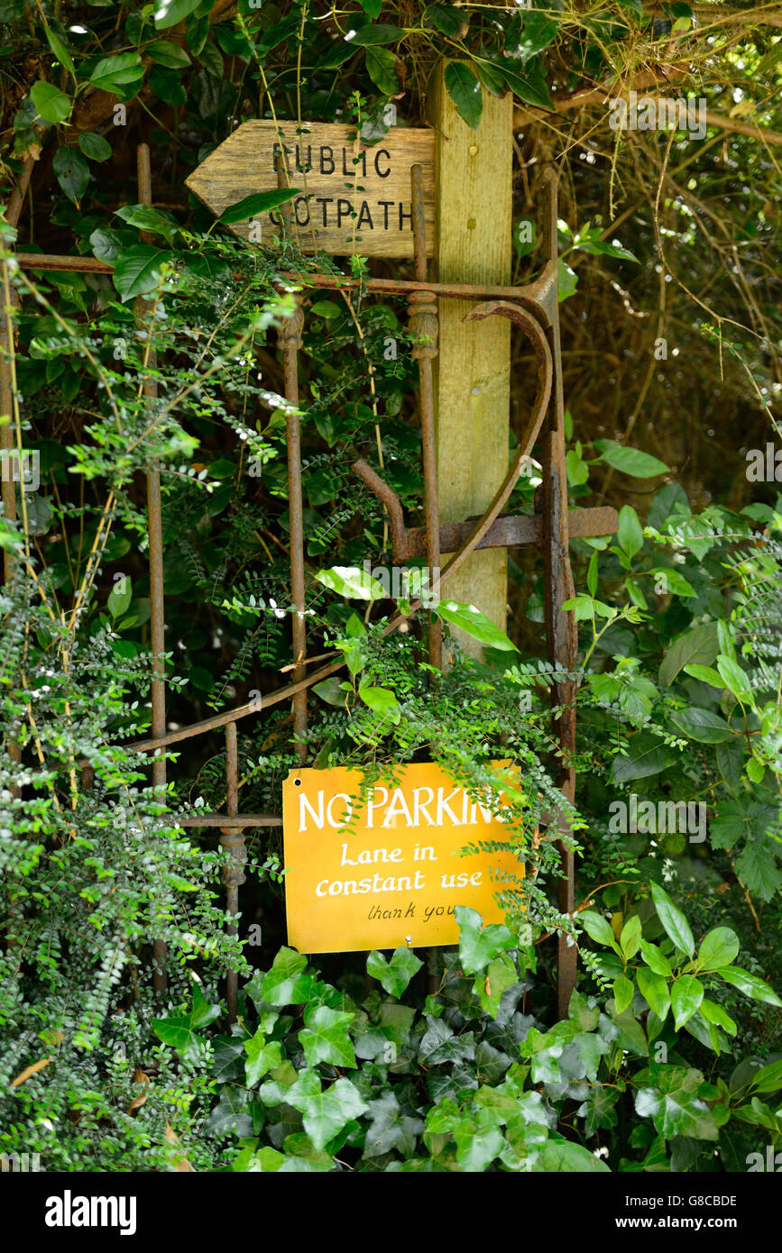 Hidden Junction Sign High Resolution Stock Photography and Images - Alamy