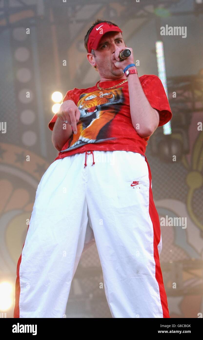 Welsh rappers goldie lookin chain hi-res stock photography and images ...
