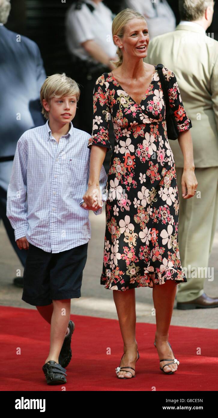 Ulrika jonsson and her son cameron hi-res stock photography and images ...