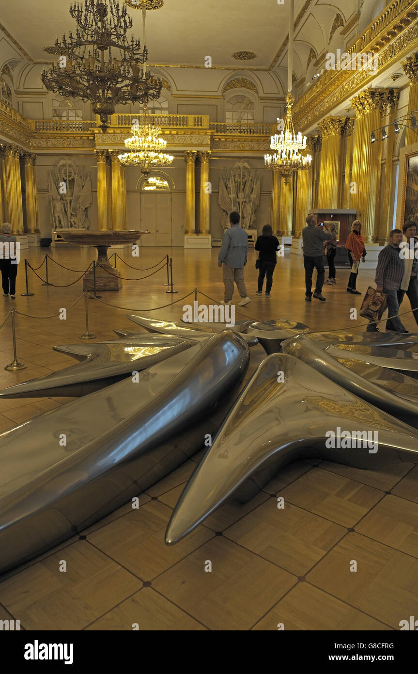 Emblem sculpture hi-res stock photography and images - Alamy