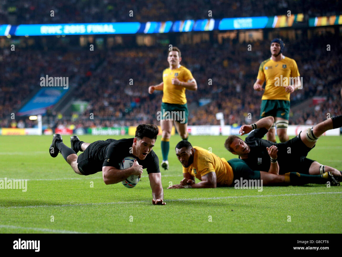 New Zealand's Nehe Milner-Skudder scores his side's first try during ...