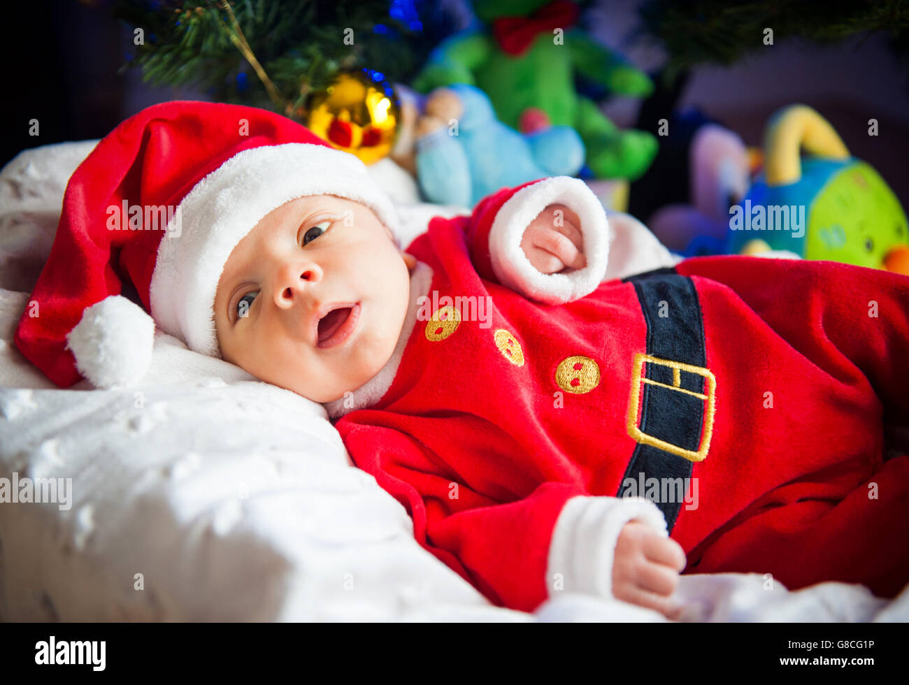 Newborn winter hi-res stock photography and images - Alamy
