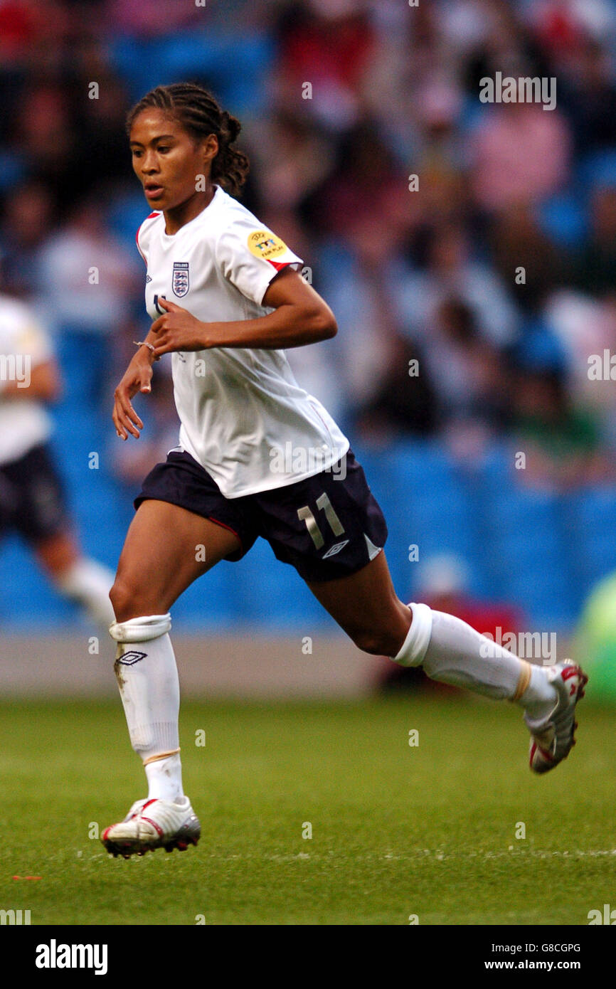 Rachel yankey 2005 hi-res stock photography and images - Alamy