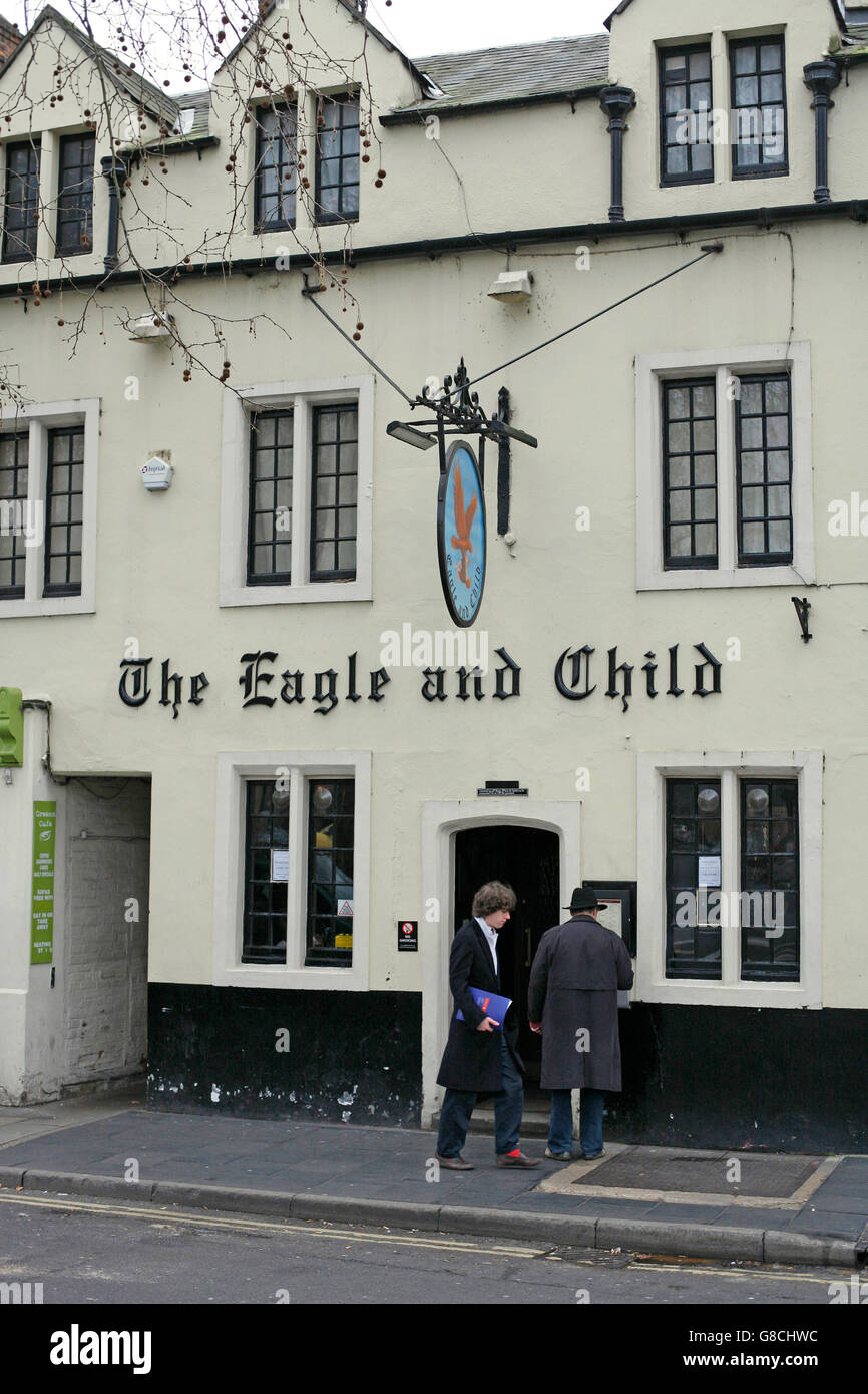 Oxford Pubs, The Eagle and Child on St. Giles was the haunt of J R R ...