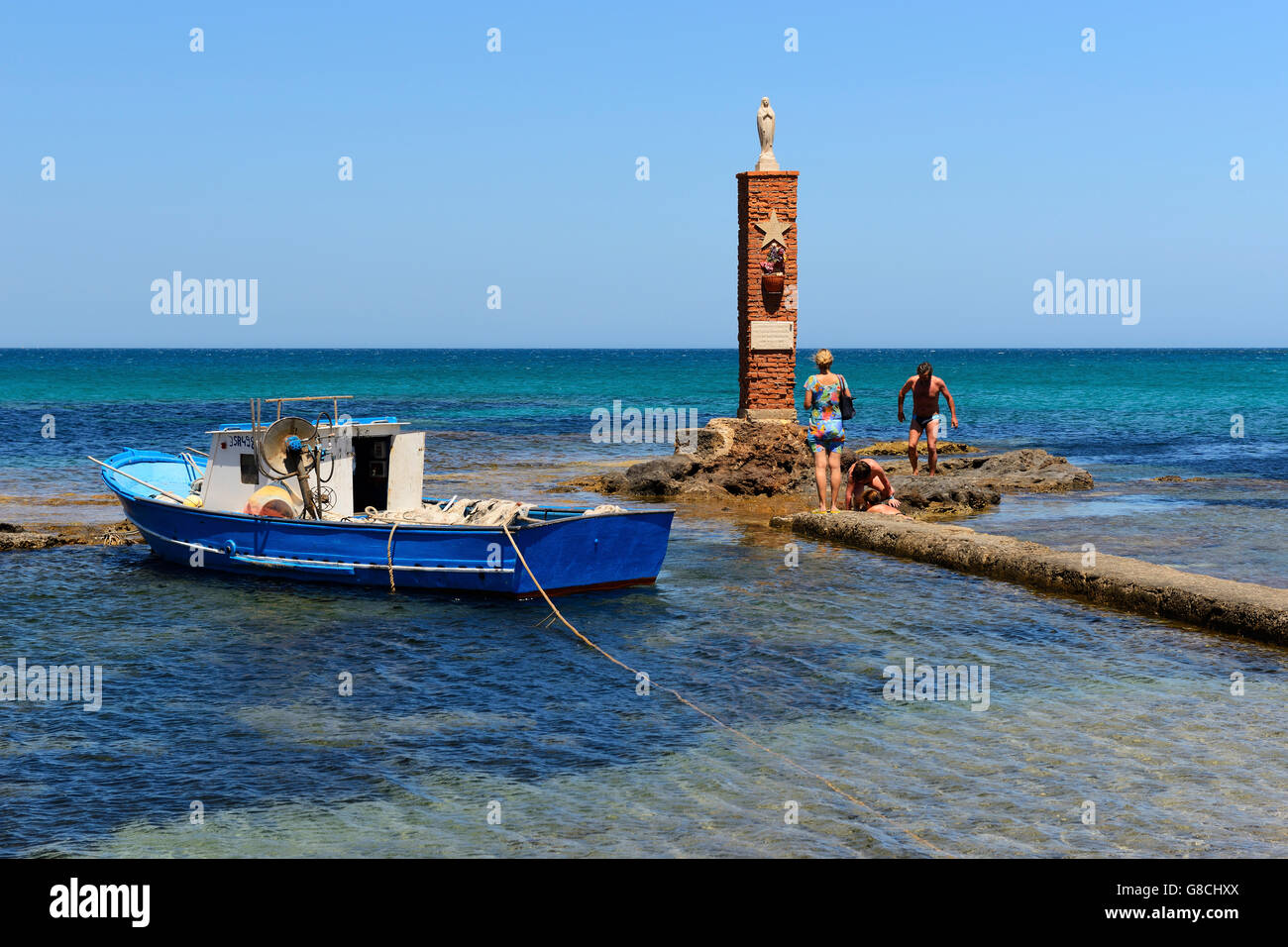 Shrine on beach at Portopalo di Capo Passero, Sicily, Italy Stock Photo ...