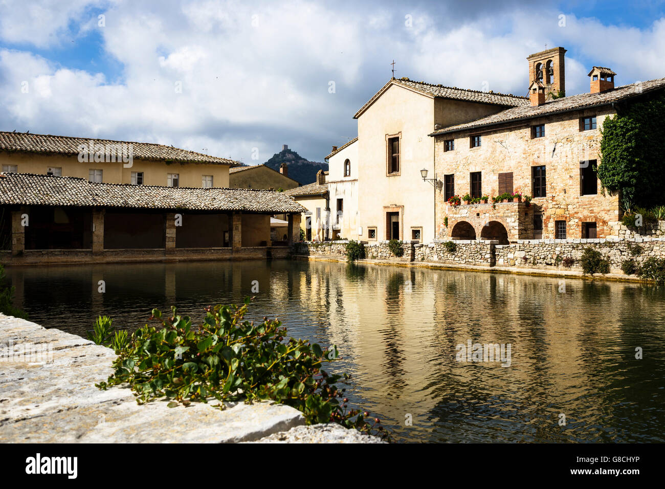 Vignoni hi-res stock photography and images - Alamy