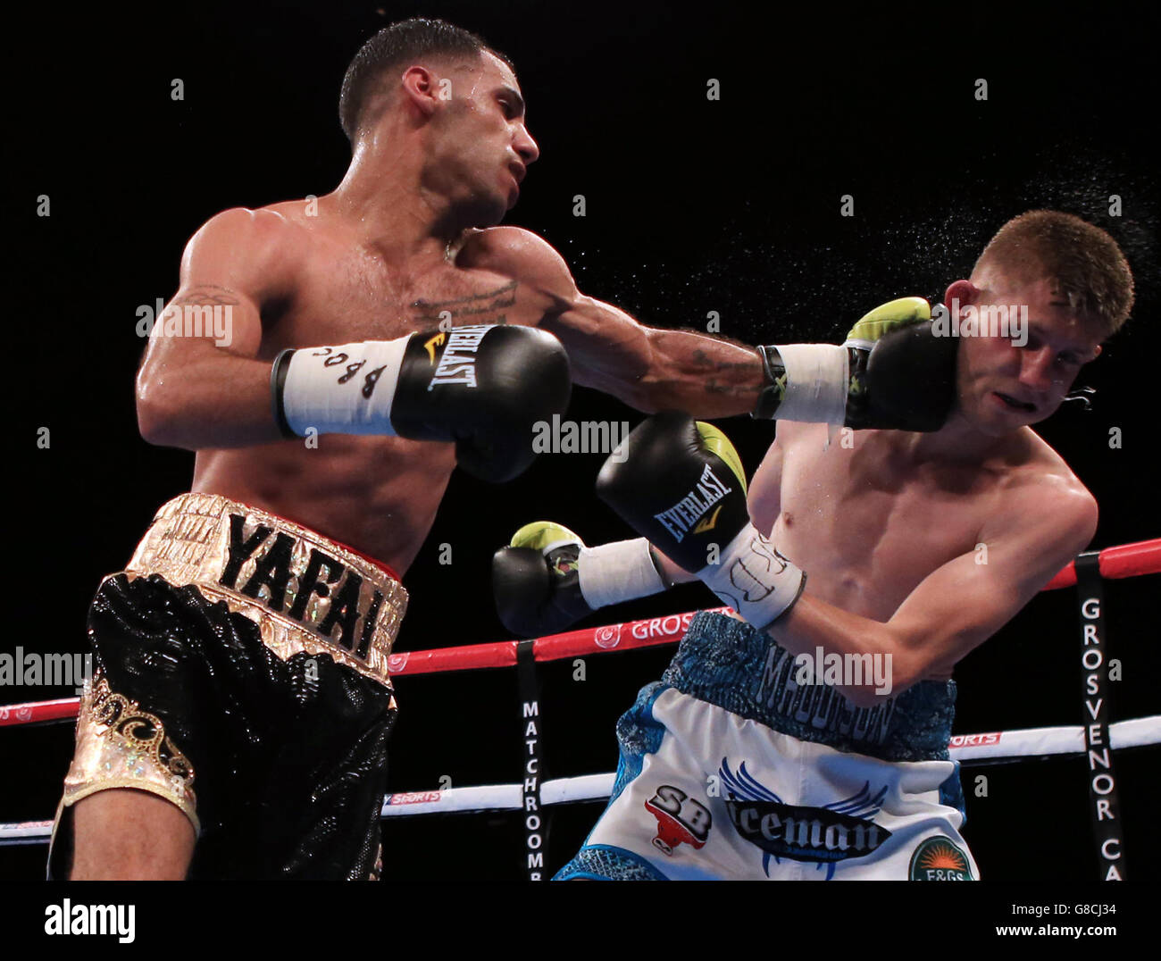 Super flyweight contest barclaycard arena hi-res stock photography and ...