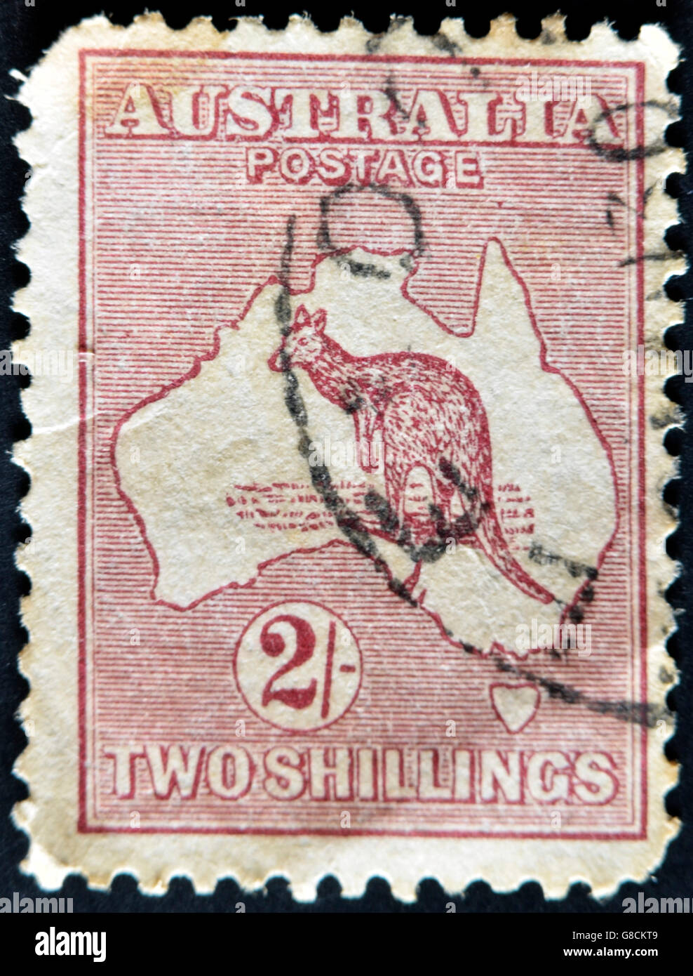 AUSTRALIA - CIRCA 1913: A stamp printed in Australia shows the Kangaroo ...