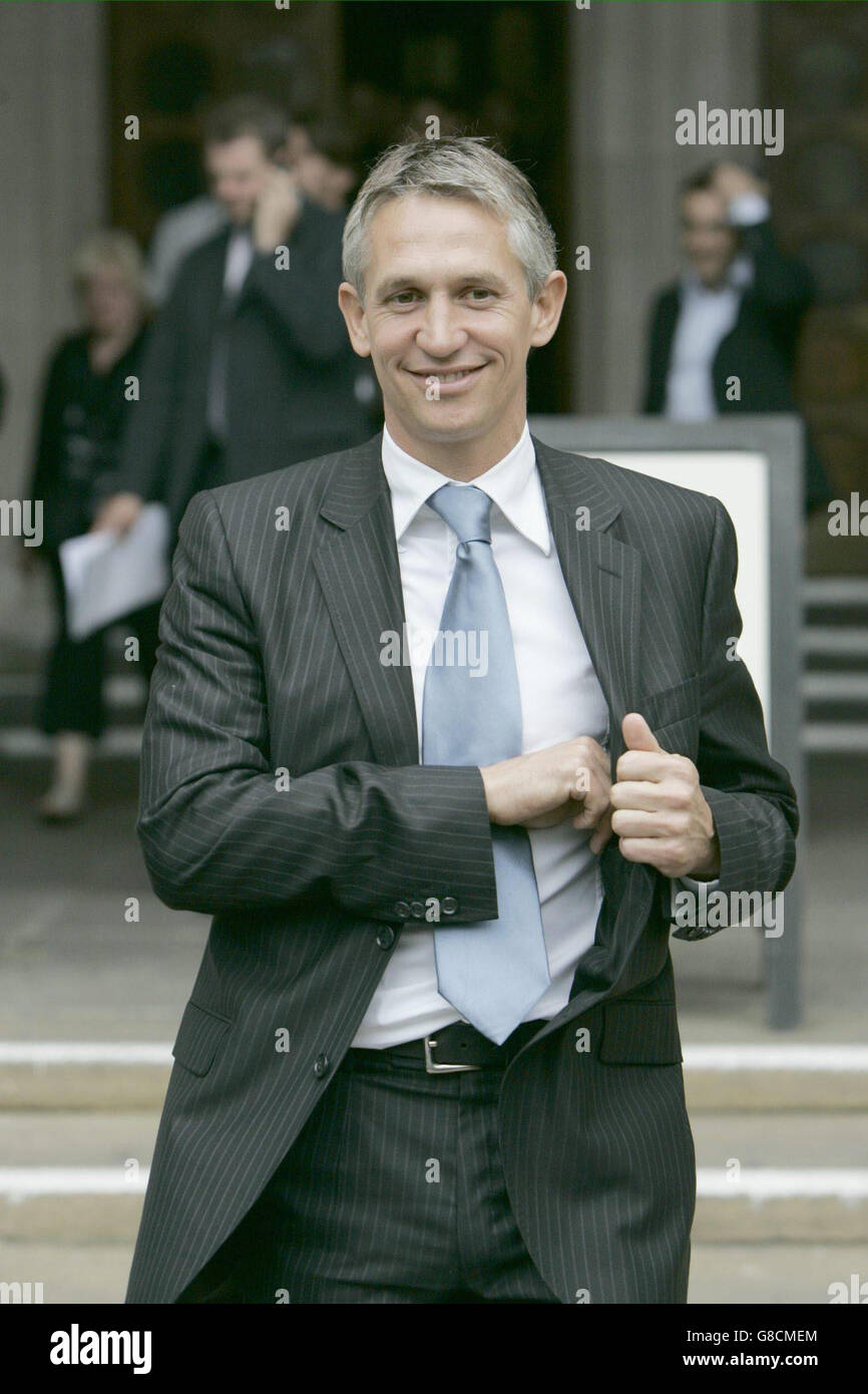 Gary lineker england top hi-res stock photography and images - Alamy