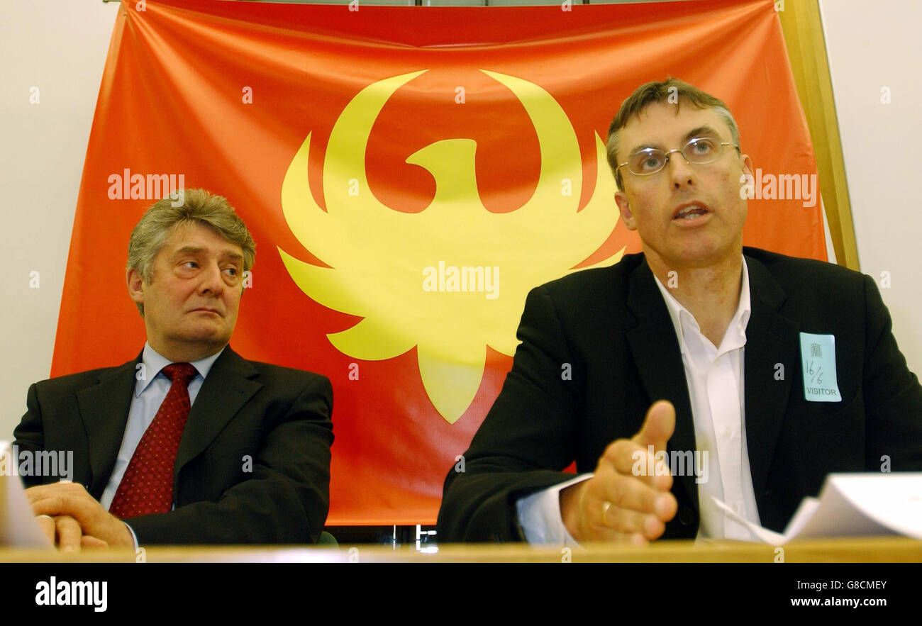 Chairman and owner of manchester united hi-res stock photography and ...