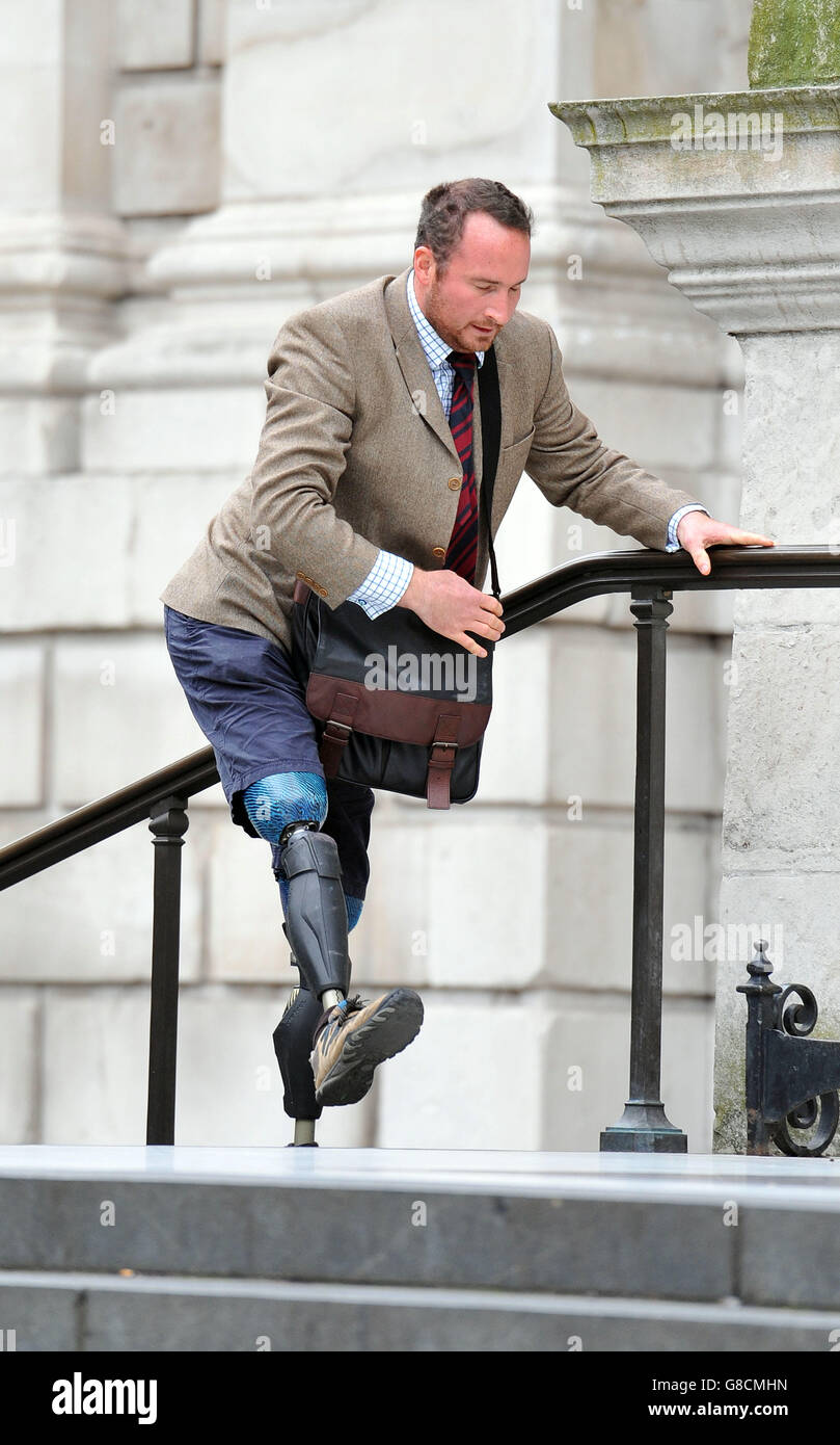 Double amputee Captain Luke Sinnott, Royal Engineers, who lost his leg ...