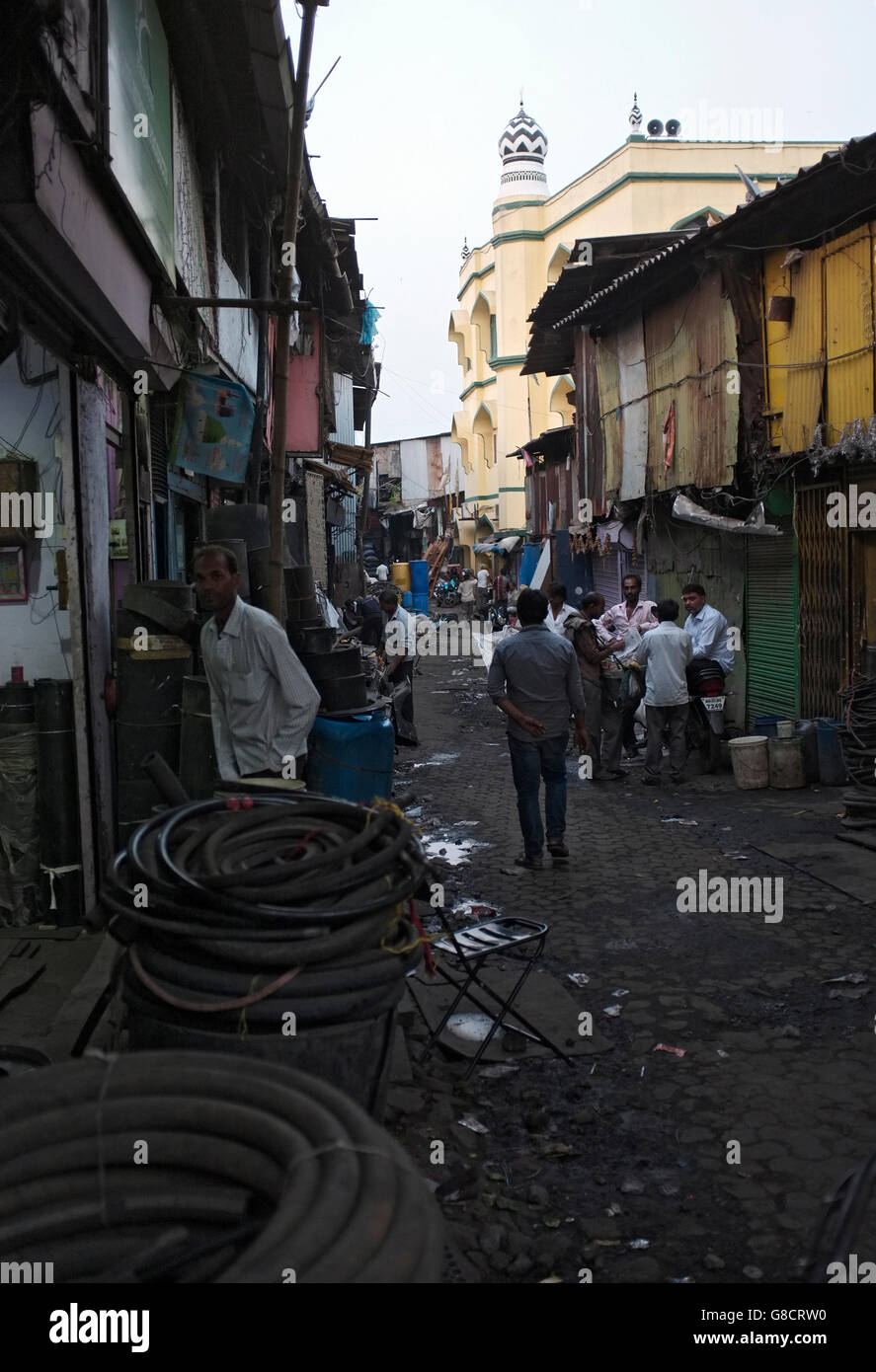Mumbai daily life hi-res stock photography and images - Alamy
