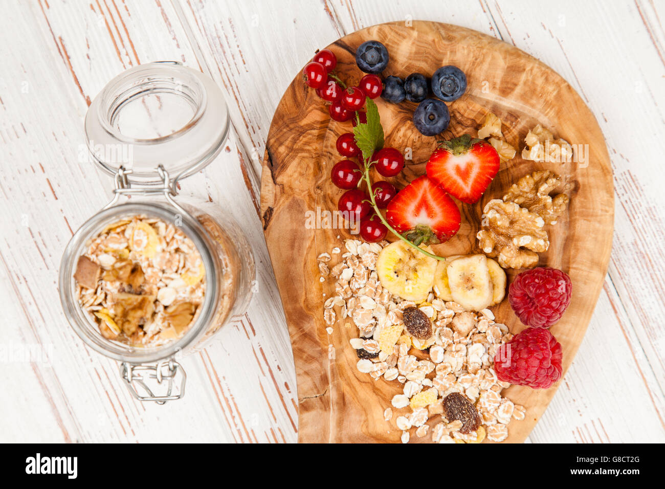 Muesli with berries Stock Photo - Alamy