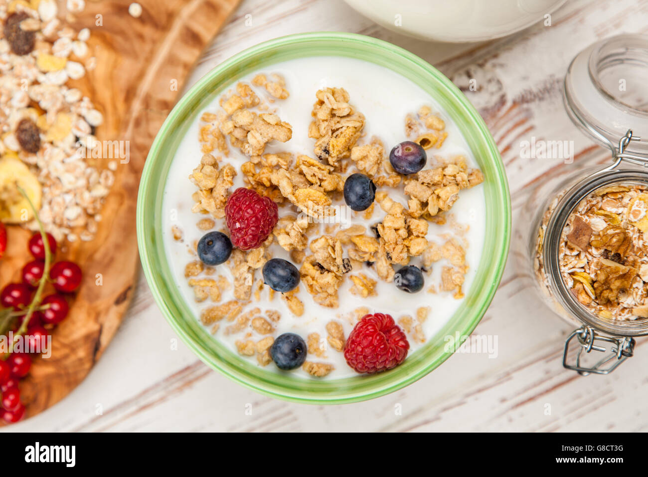 Muesli with berries Stock Photo - Alamy