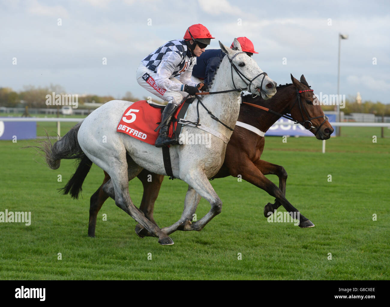 Horse Racing - Aintree Racecourse Stock Photo - Alamy