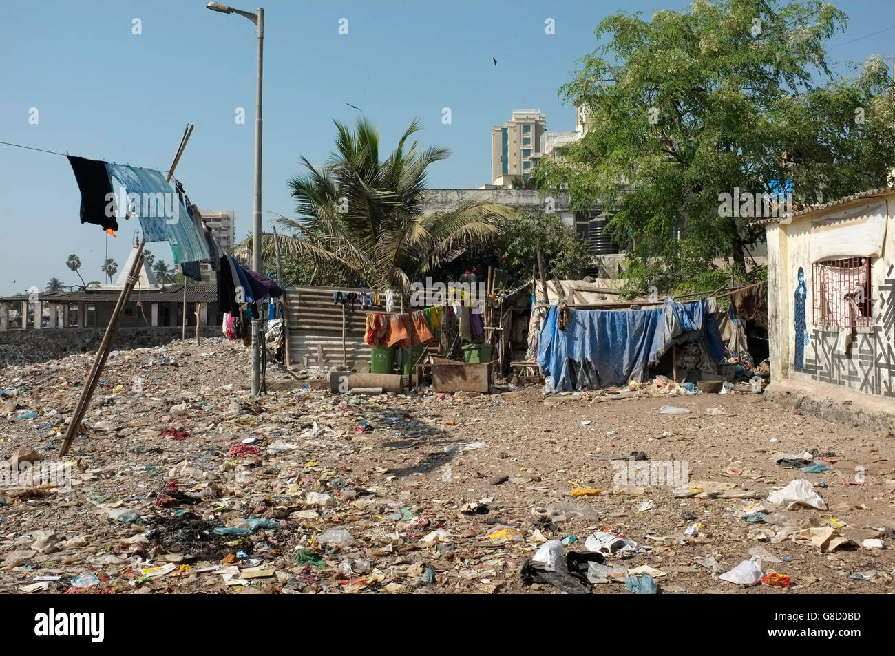 the beach front at the slum area of chimbai village, bandra, mumbai ...