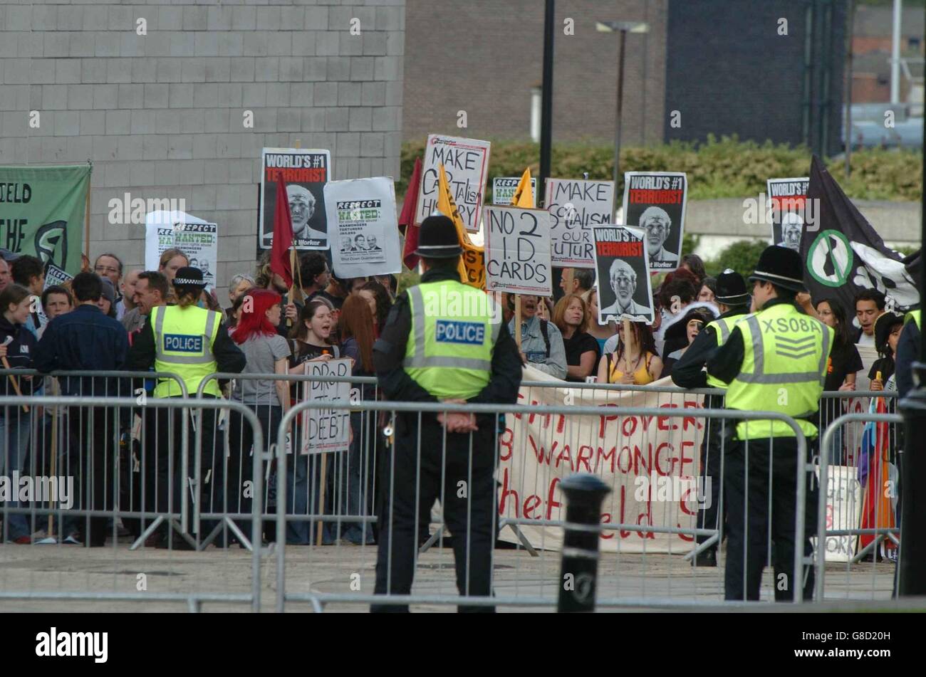 G8 Protest - Winter Gardens Stock Photo - Alamy