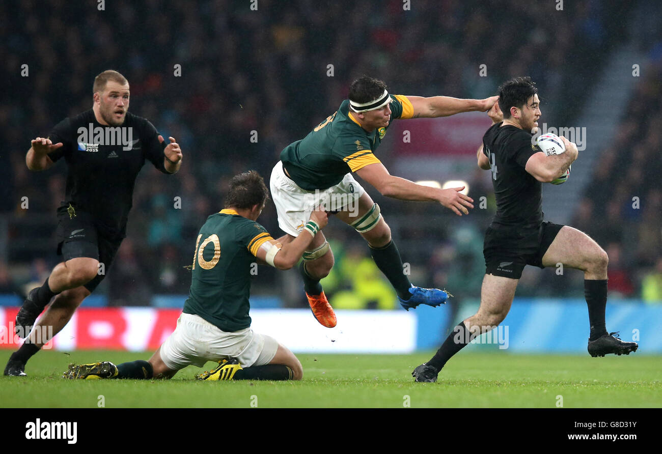New Zealand's Nehe Milner-Skudder gets away from the South Africa's ...