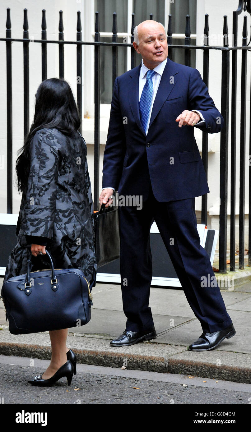Priti patel at work hi-res stock photography and images - Alamy