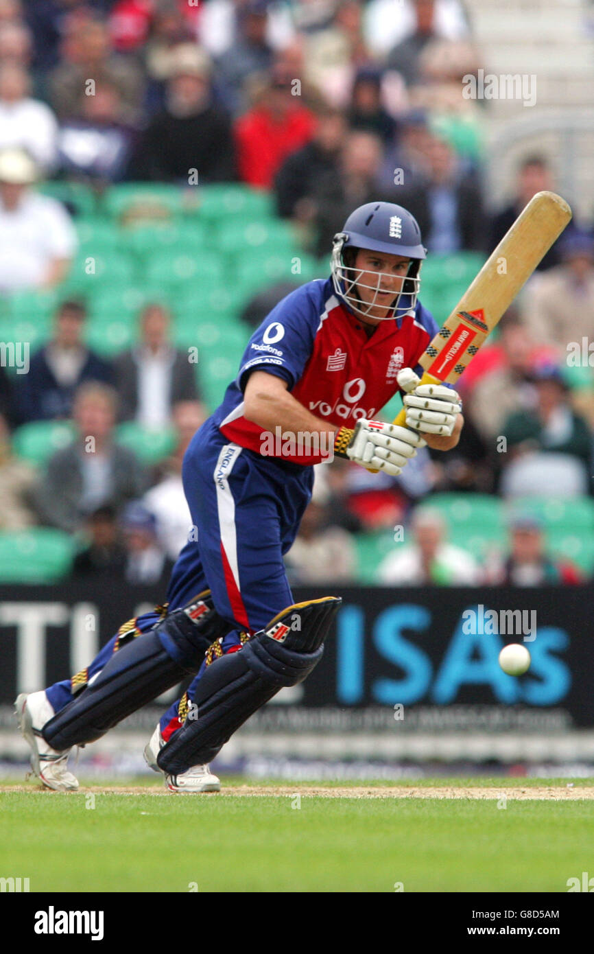 Cricket - The NatWest International Triangular Series - England v ...