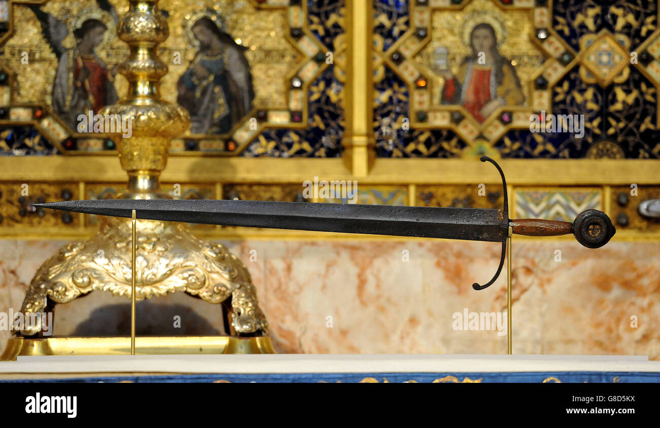 The sword of King Henry V on display at Westminster Abbey, London ...
