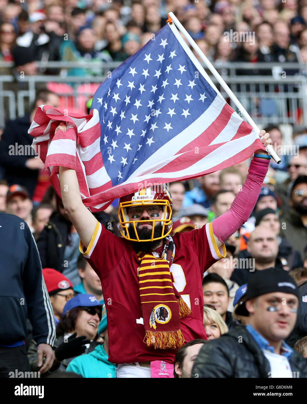 American football fans dance in the stands hi-res stock photography and ...