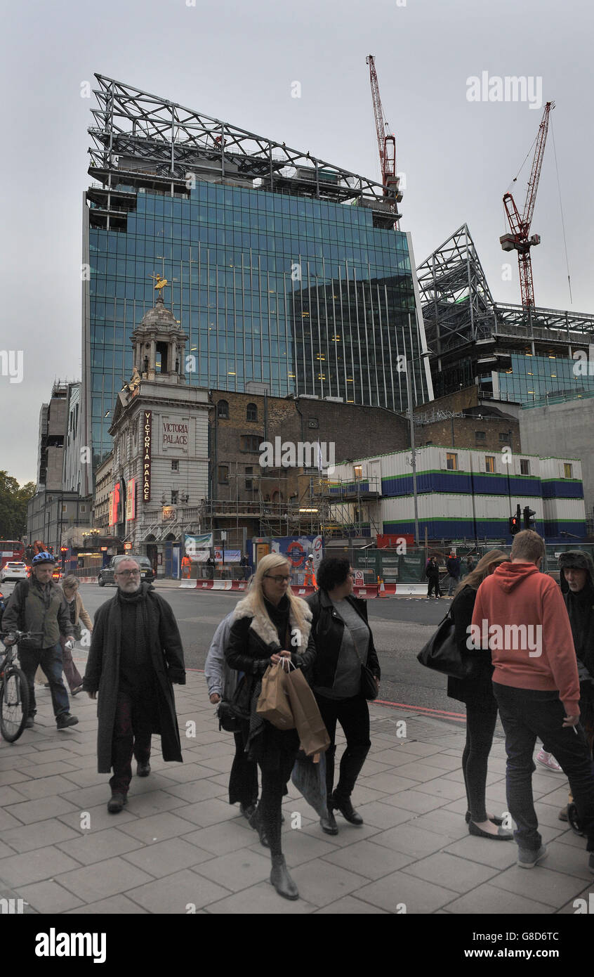 Victoria Circle building Stock Photo - Alamy
