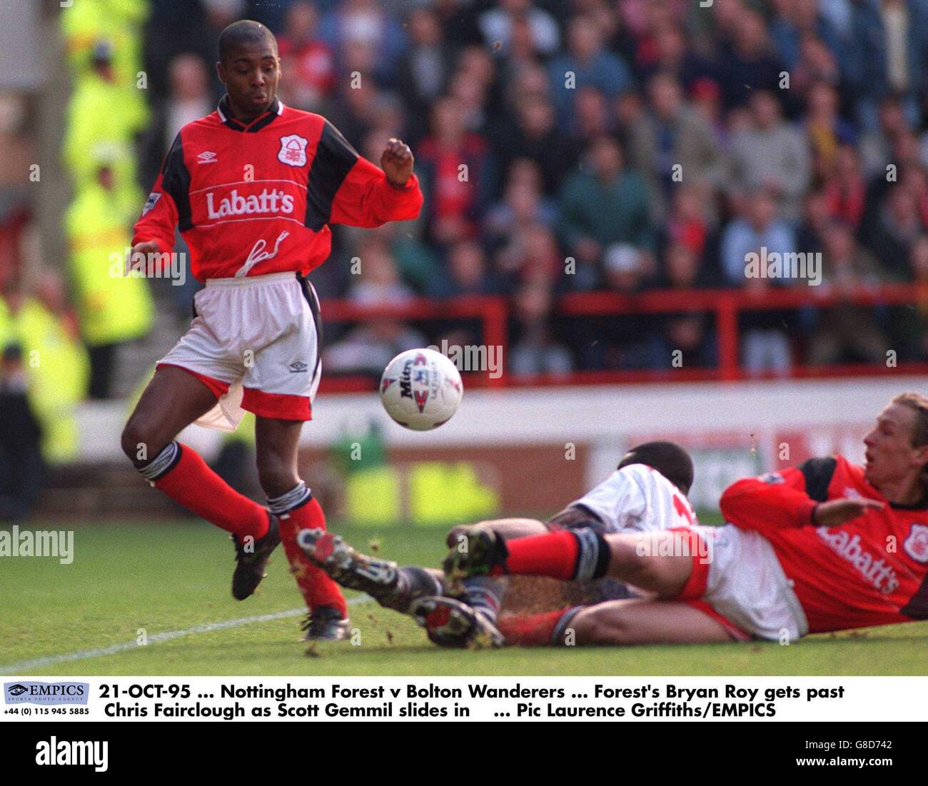 Chris fairclough nottingham forest hi-res stock photography and images ...