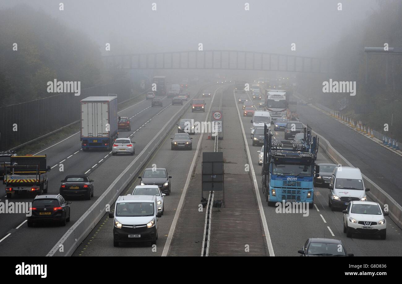 Traffic makes it's way through dense fog between junctions 4 and 4a of ...