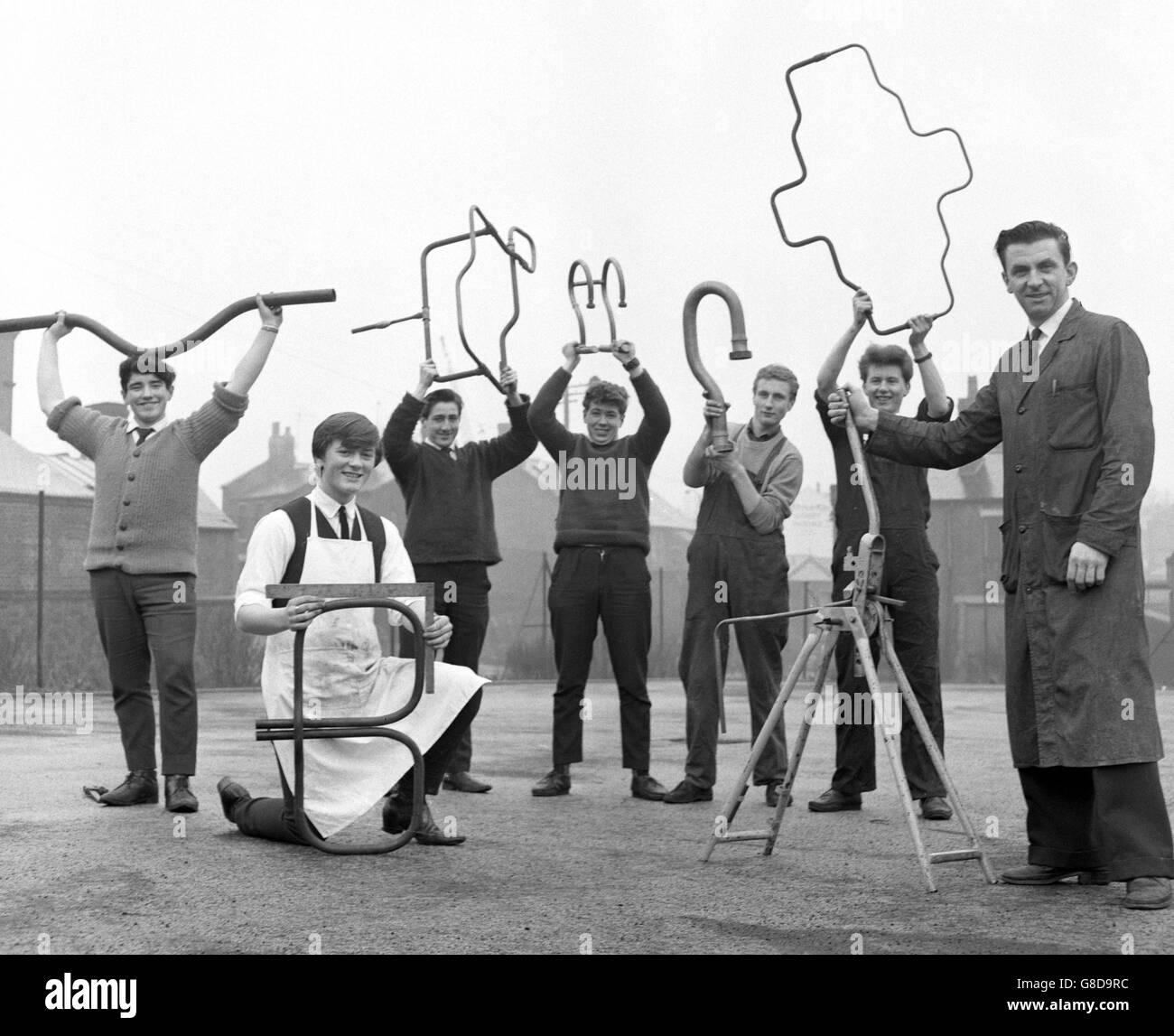 Show students Black and White Stock Photos & Images - Alamy