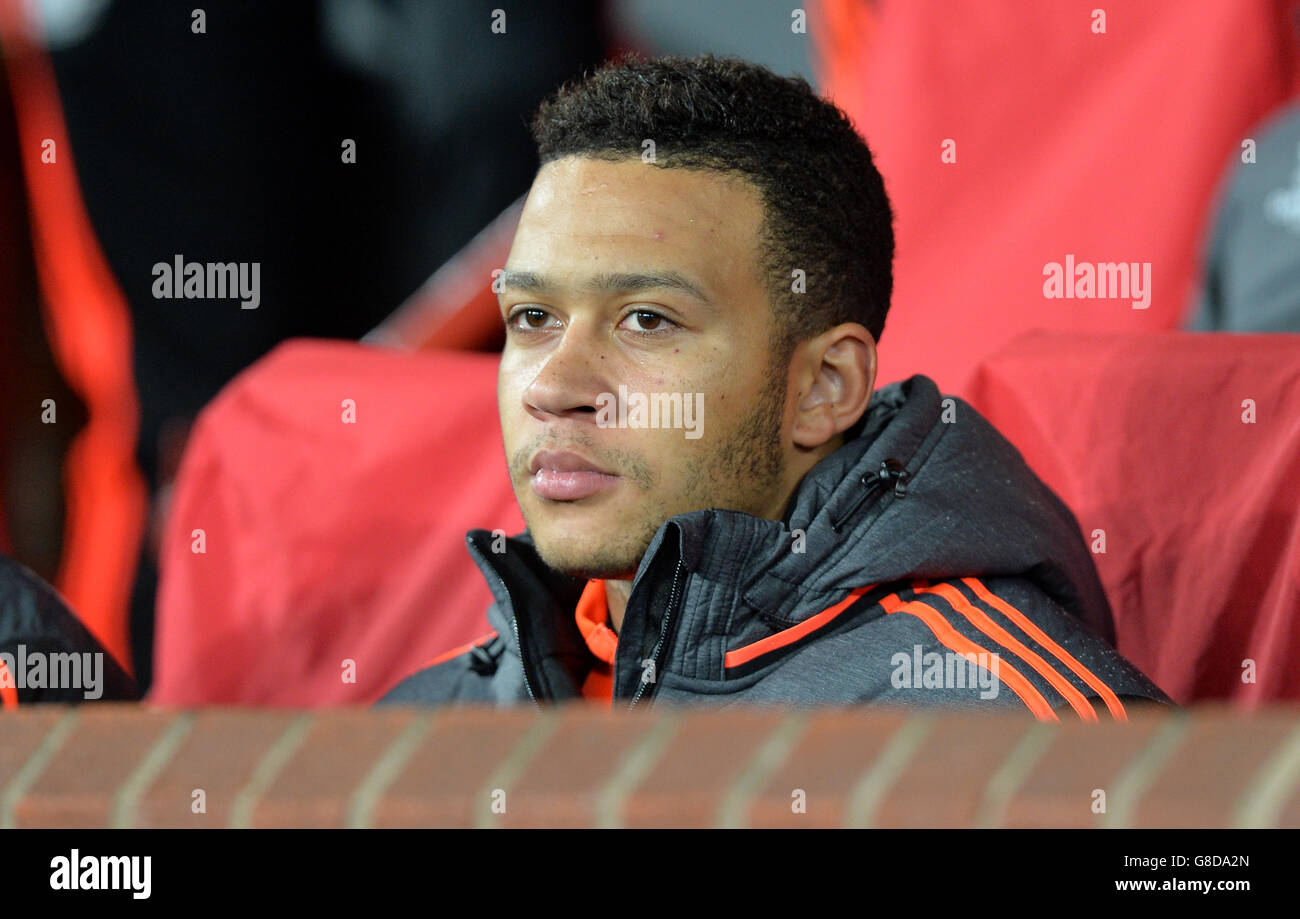 Memphis depay portrait hi-res stock photography and images - Alamy