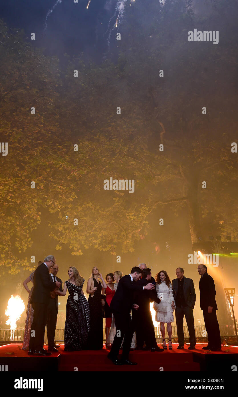 Cast and crew on stage at the UK Premiere of The Hunger Games ...