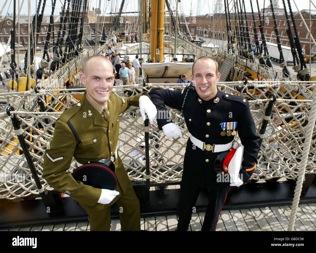 Royal Engineer Brett Nelson with brother Royal Marine Craig Nelson (R ...