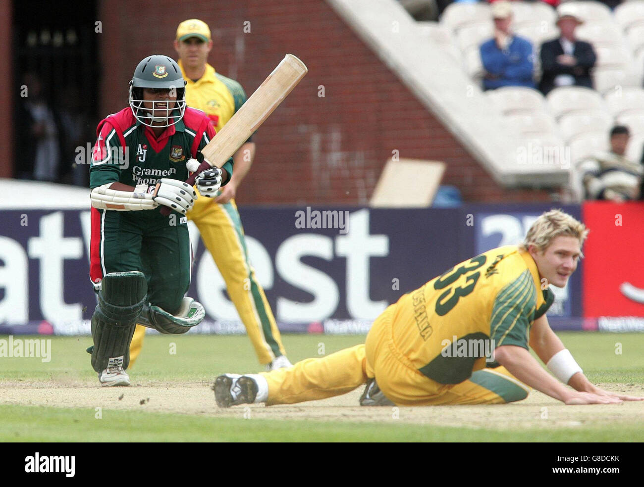 Cricket - The NatWest International Triangular Series - Australia v ...