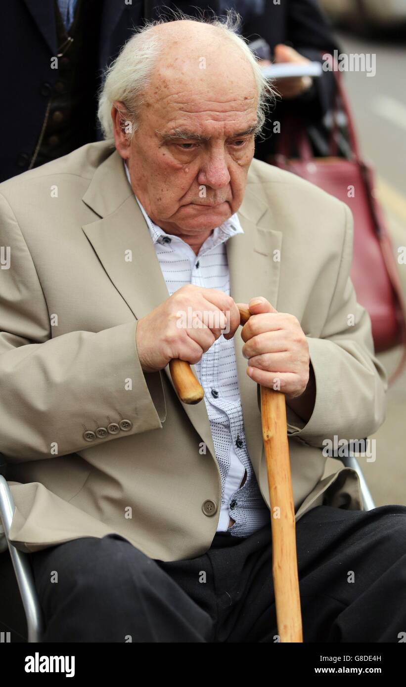 Vladimir bukovsky court case hi-res stock photography and images - Alamy
