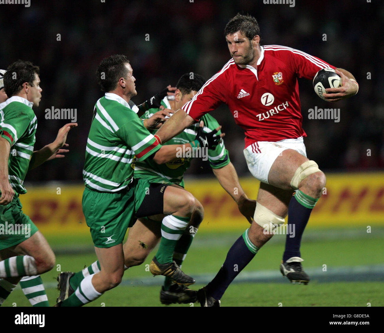 Lions simon shaw hi-res stock photography and images - Alamy