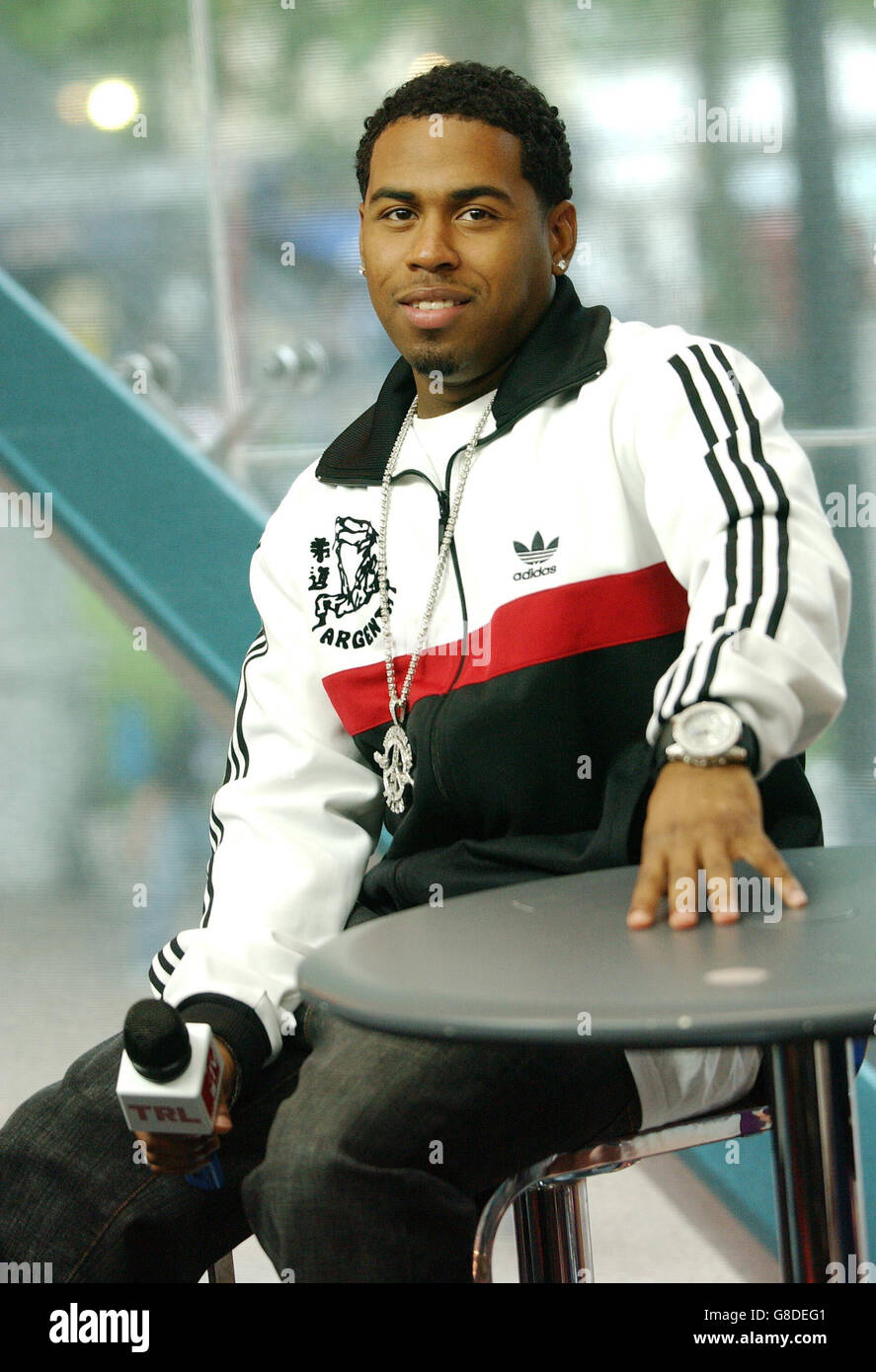 MTV TRL - Total Request Live Show - Leicester Square Studios Stock ...