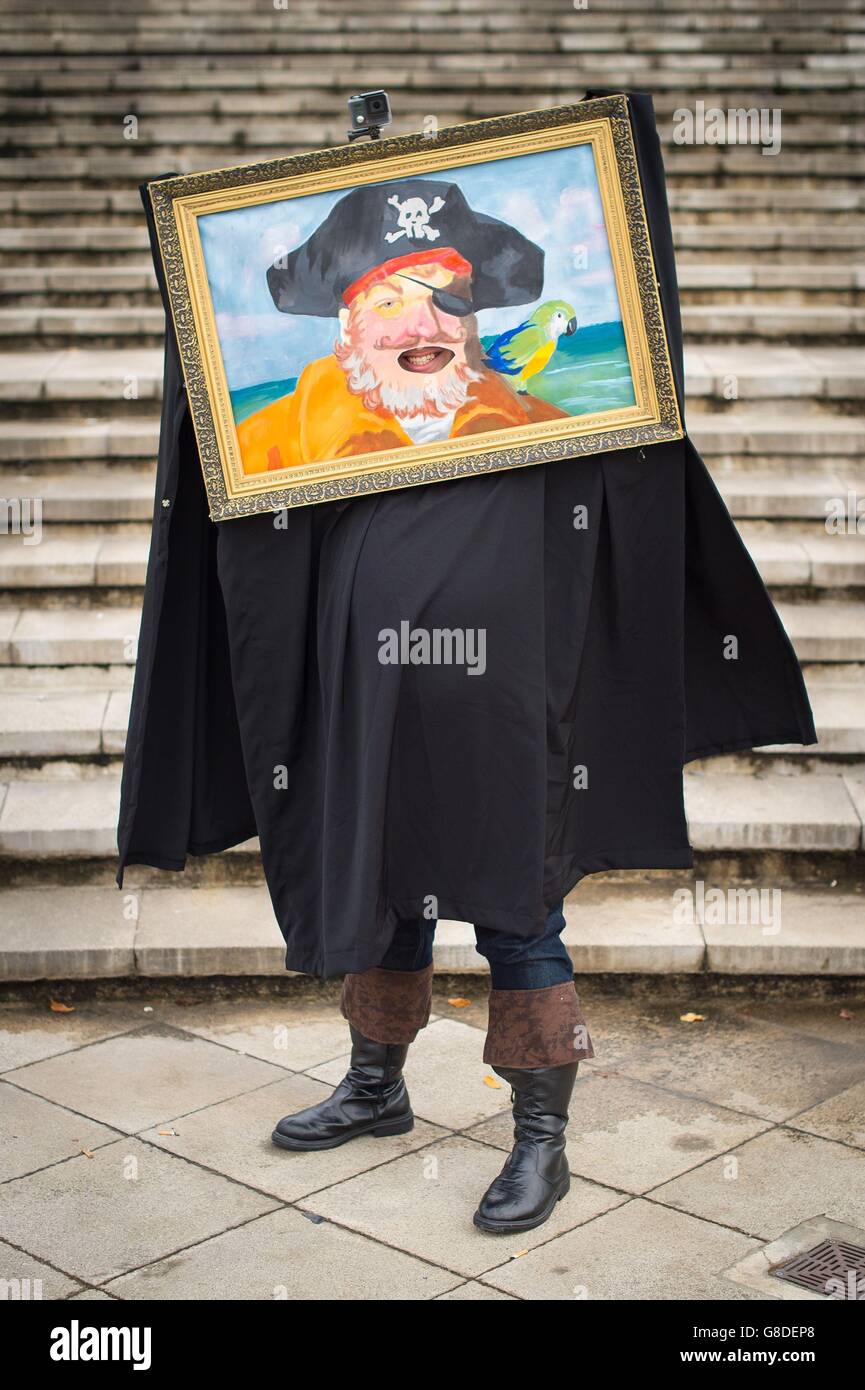 Painty the pirate spongebob hi-res stock photography and images - Alamy