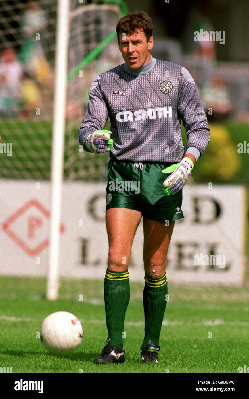 Pat bonner hi-res stock photography and images - Alamy