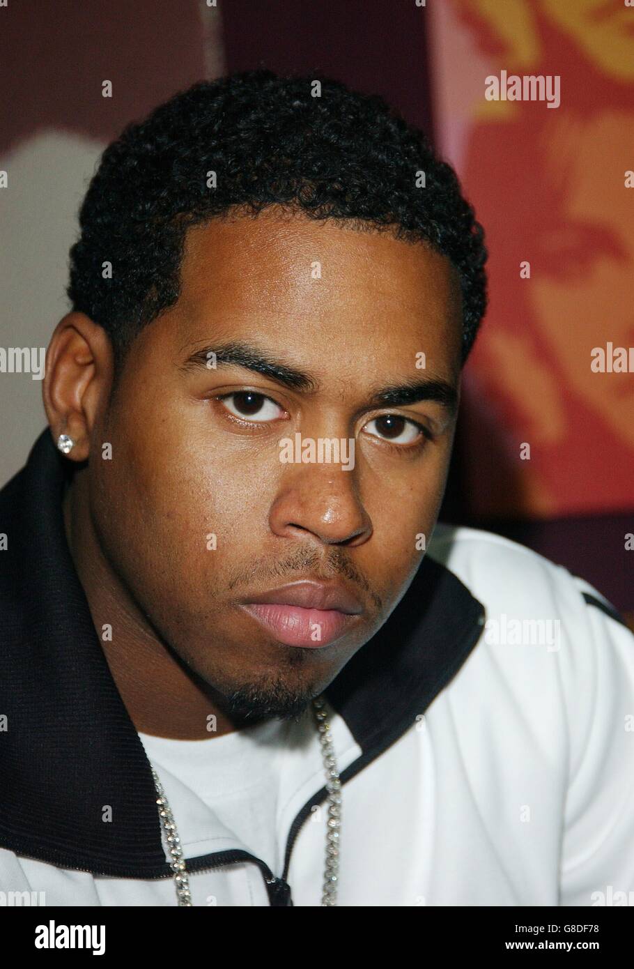 MTV TRL - Total Request Live Show - Leicester Square Studios. Singer ...