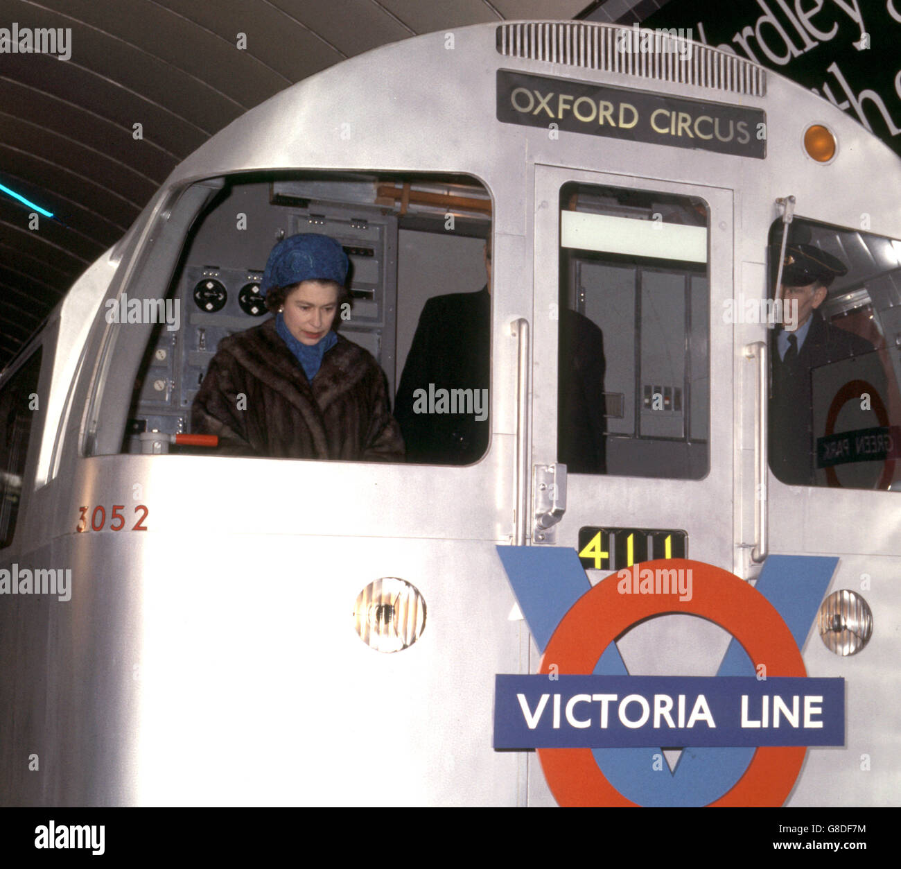 Victoria Line Logo If You Get On The Victoria Line You Might Find