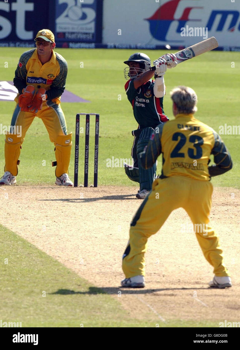 Cricket - The NatWest International Triangular Series - Australia v ...