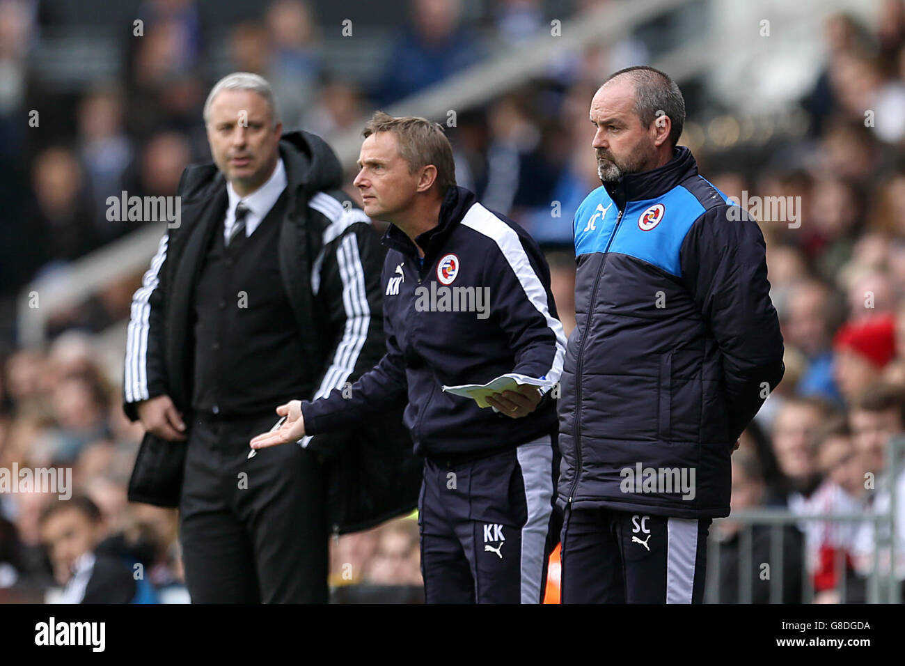 Reading assistant manager Kevin Keen (centre) gestures to their players ...
